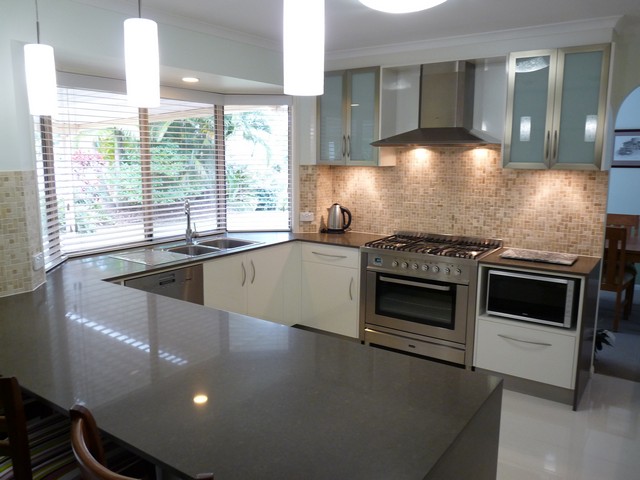 Versatile Laminate Kitchen Cupboard Doors