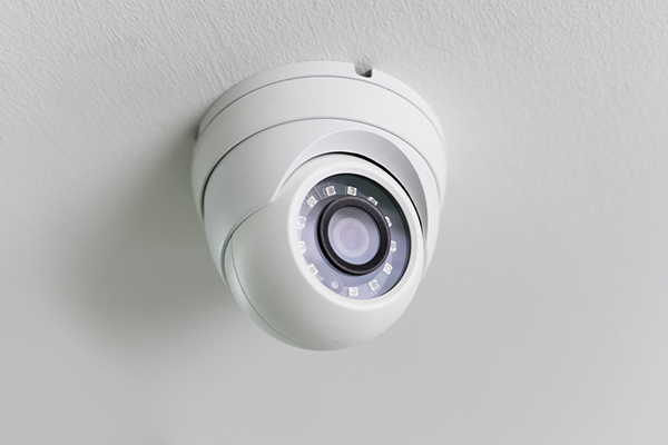8 Things Intruders Look For When Breaking In To Your Home | Fallon Security