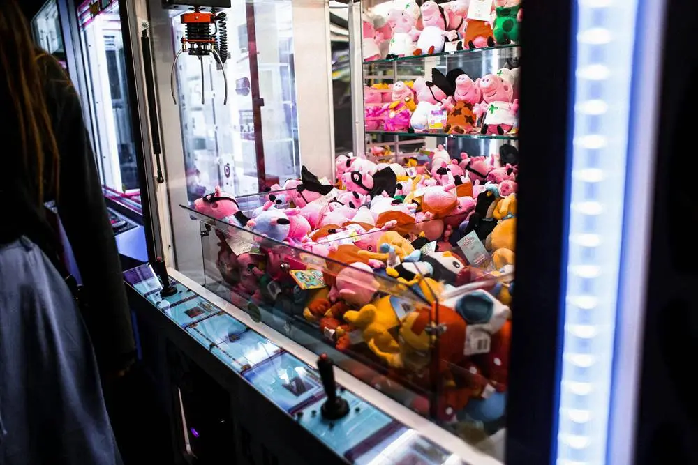 Claw Machine for Hire Sydney: Make Your Event Unforgettable with Planet ...